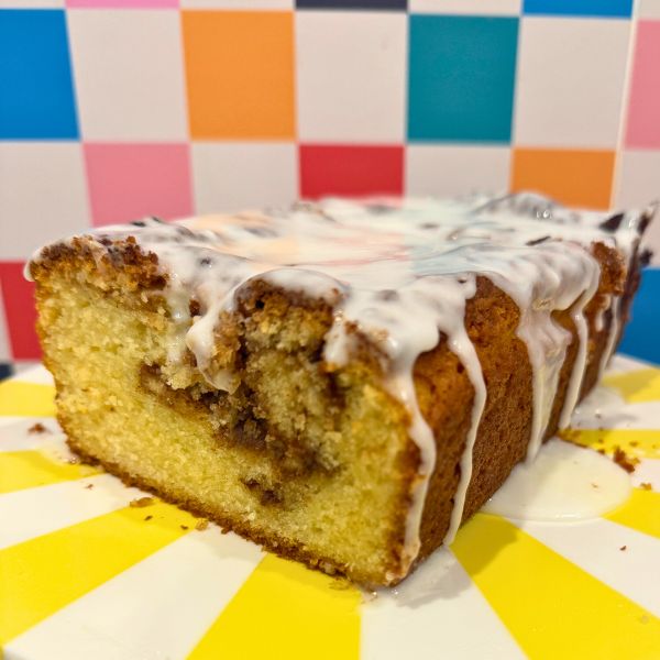 Irresistible Cinnamon Roll Cake Recipe Delight
